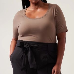 Athleta | Tops | Nwt Athleta Outbound Scoop Tee In Rustic Beige | Poshmark